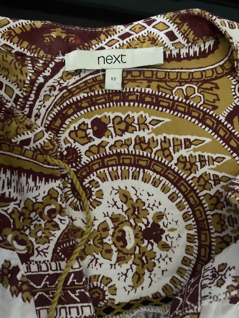 Robe next | FIZZ Côte d'Ivoire