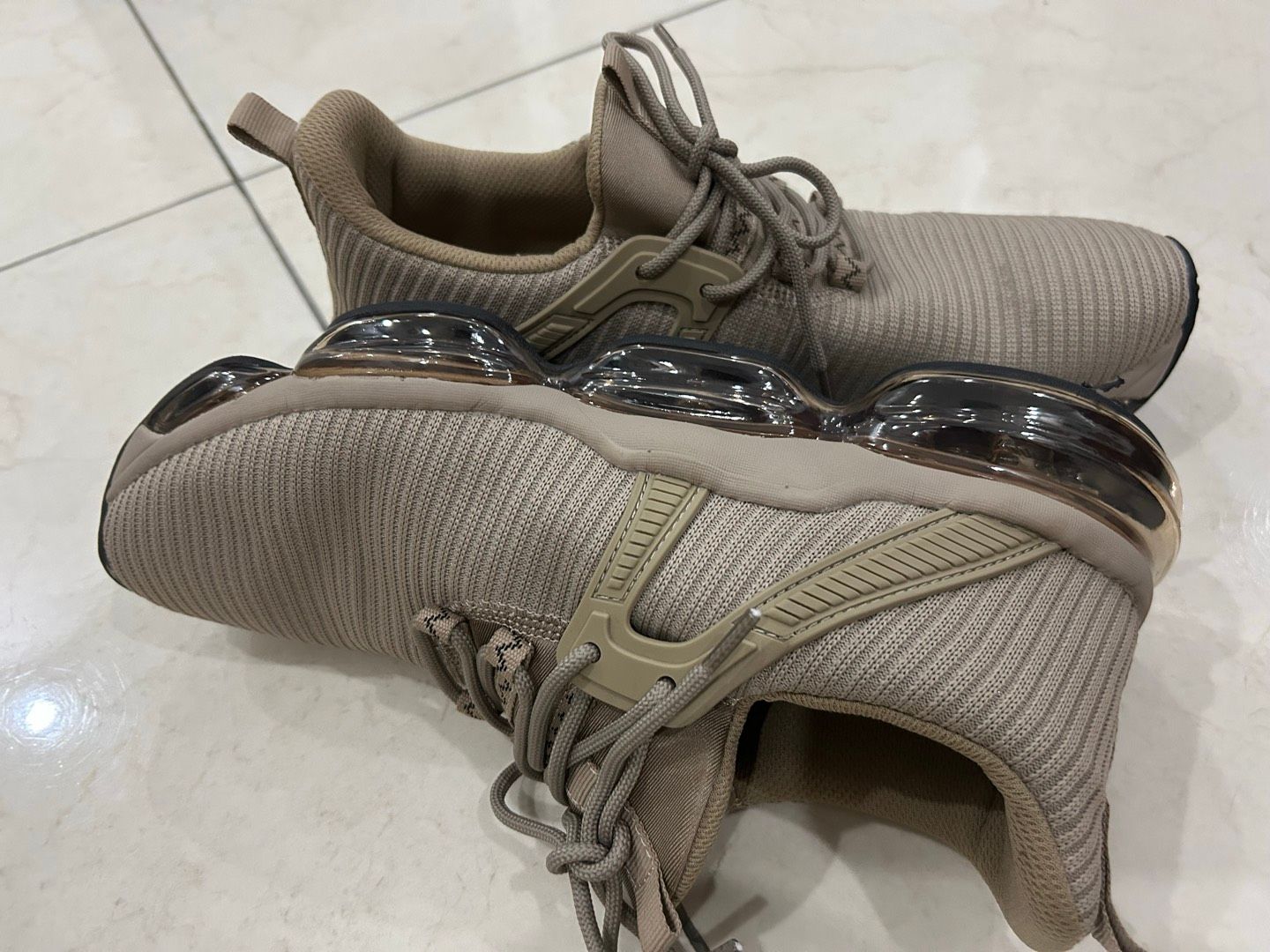 basket running marron sable | FIZZ Côte d'Ivoire